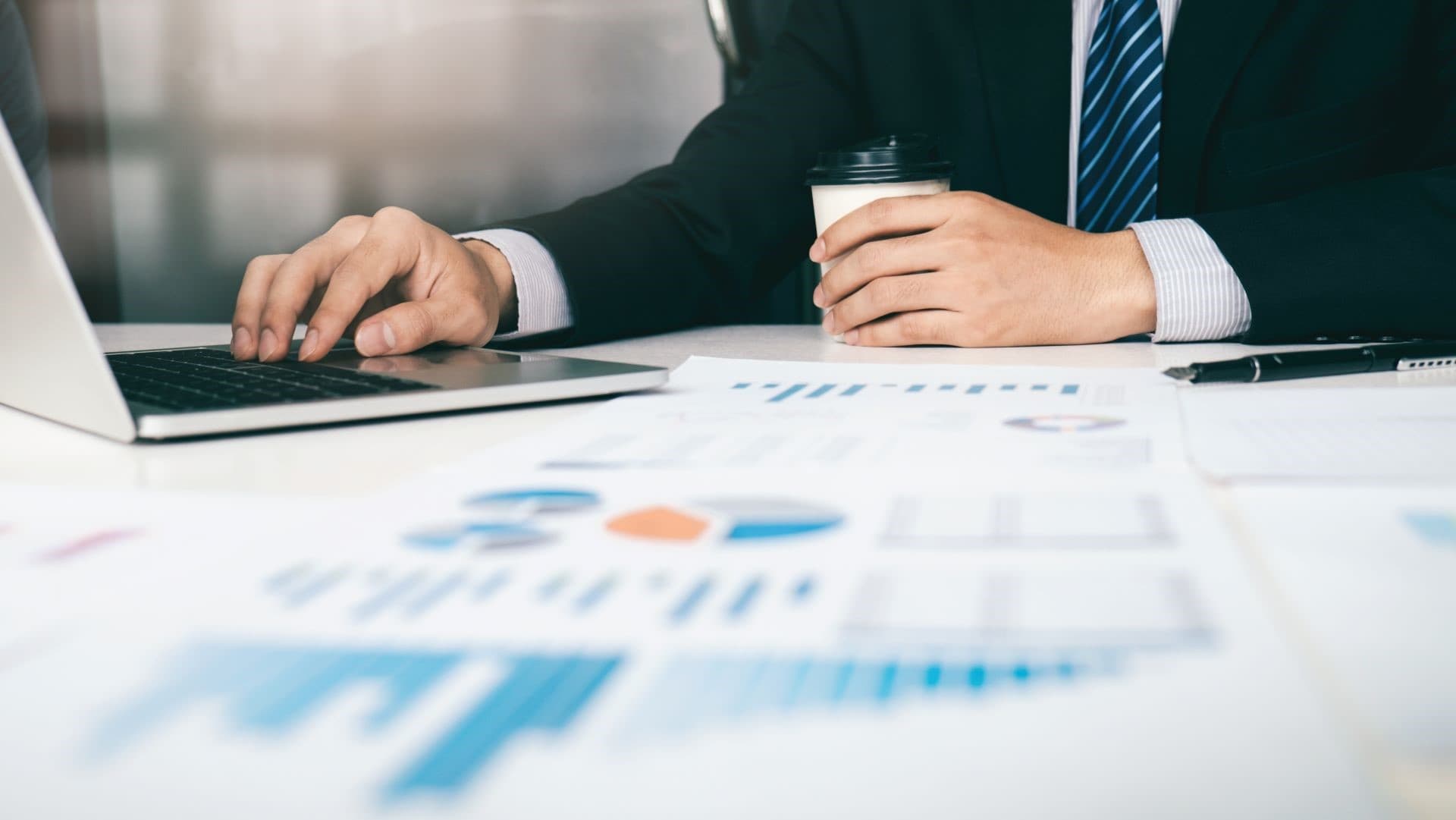¿Cómo hacer un plan de negocios? 7 pasos a seguir